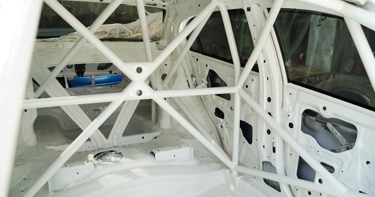 How Roll Cages Protect Drivers During Collisions?